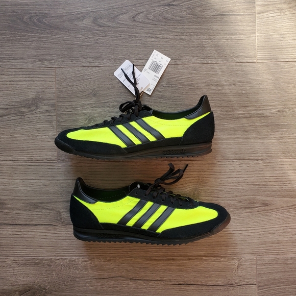 adidas | Shoes | Adidas Originals Sl72 Black Solar Yellow Mens 9 | Poshmark